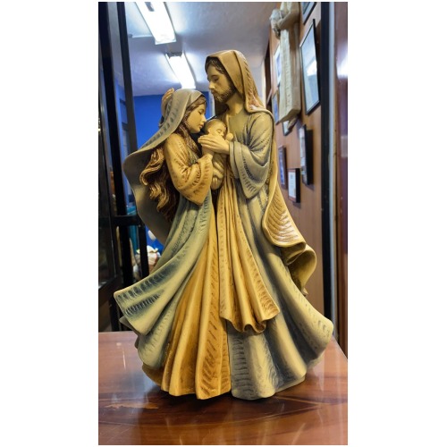 Holy Family 16" stylish - Fiat Studio